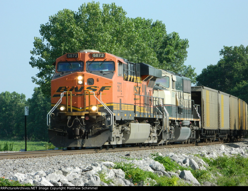 Empty UCEX Passing Mp 51